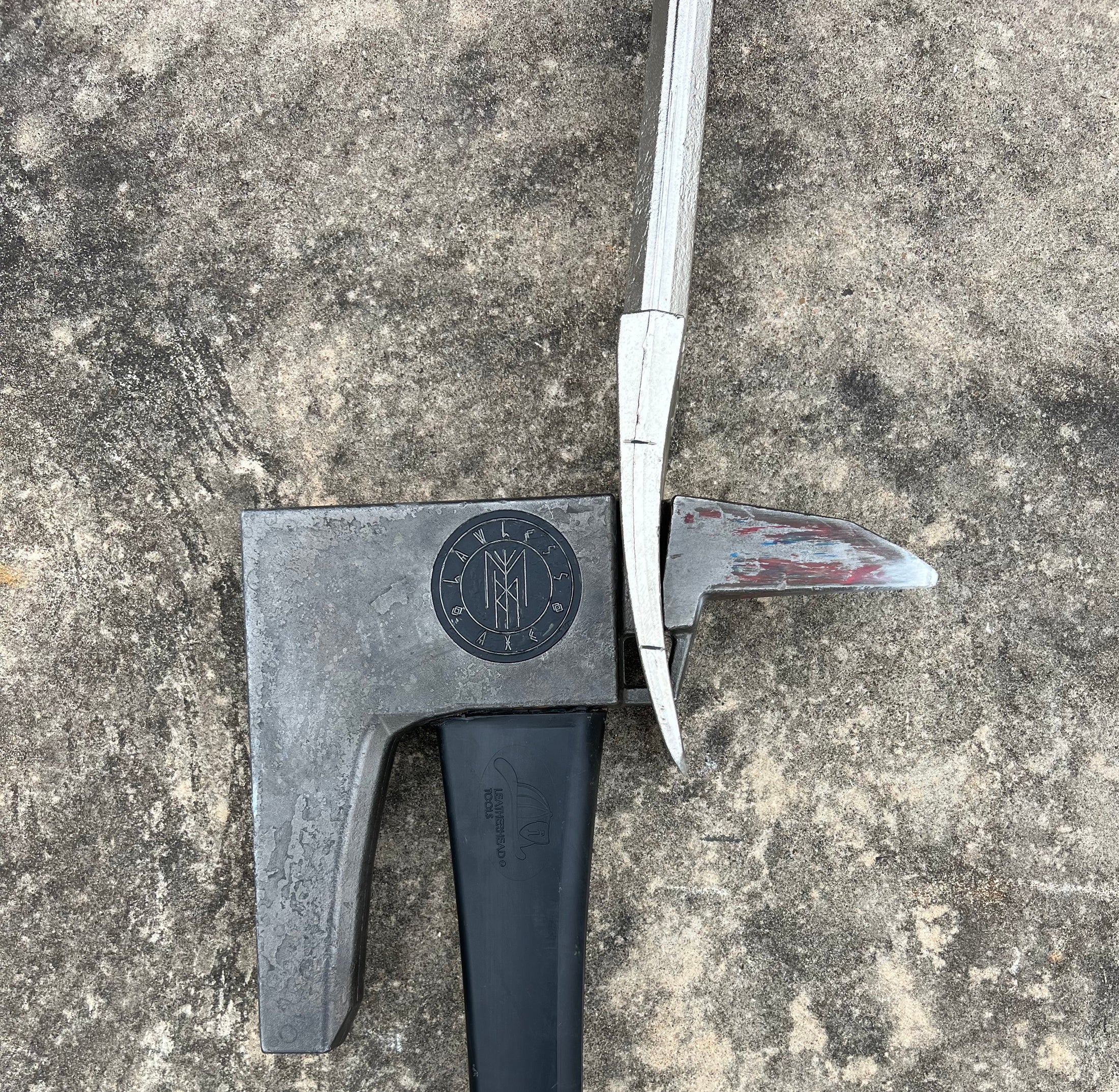 The Lawless Axe – Lawless Brothers Fire Tools